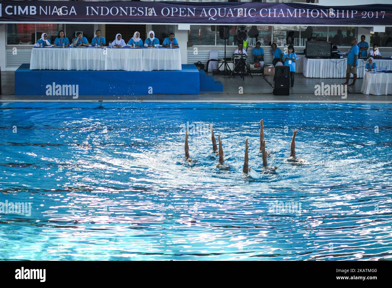 Children perform artistic swim in front of jury in Indonesia Open ...