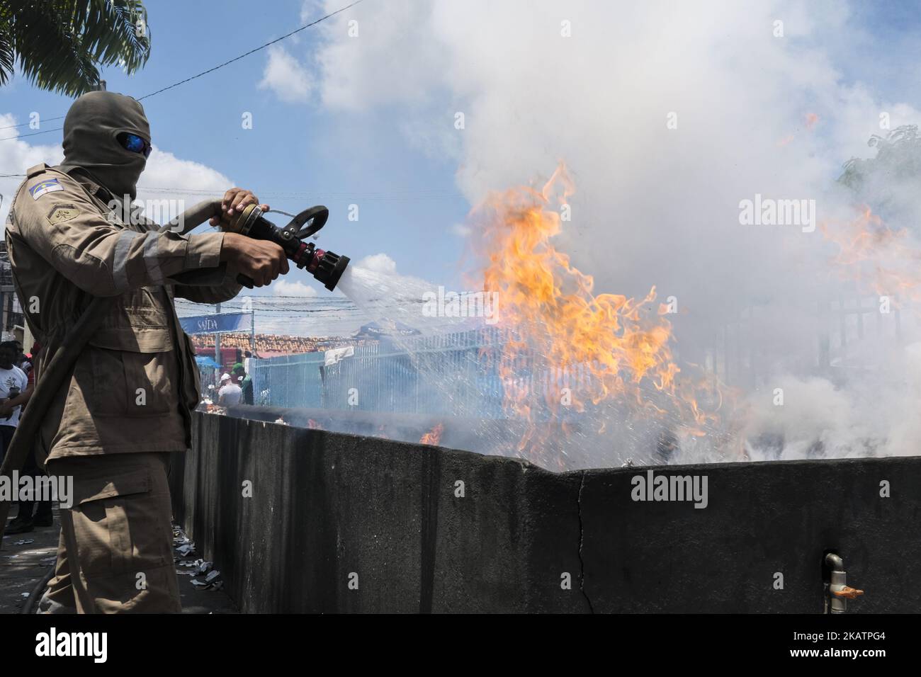 Shrine to the virgin mary fire hi-res stock photography and images - Alamy