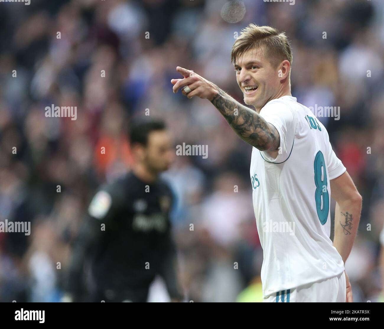 Toni kroos 2017 trophy hi-res stock photography and images - Alamy