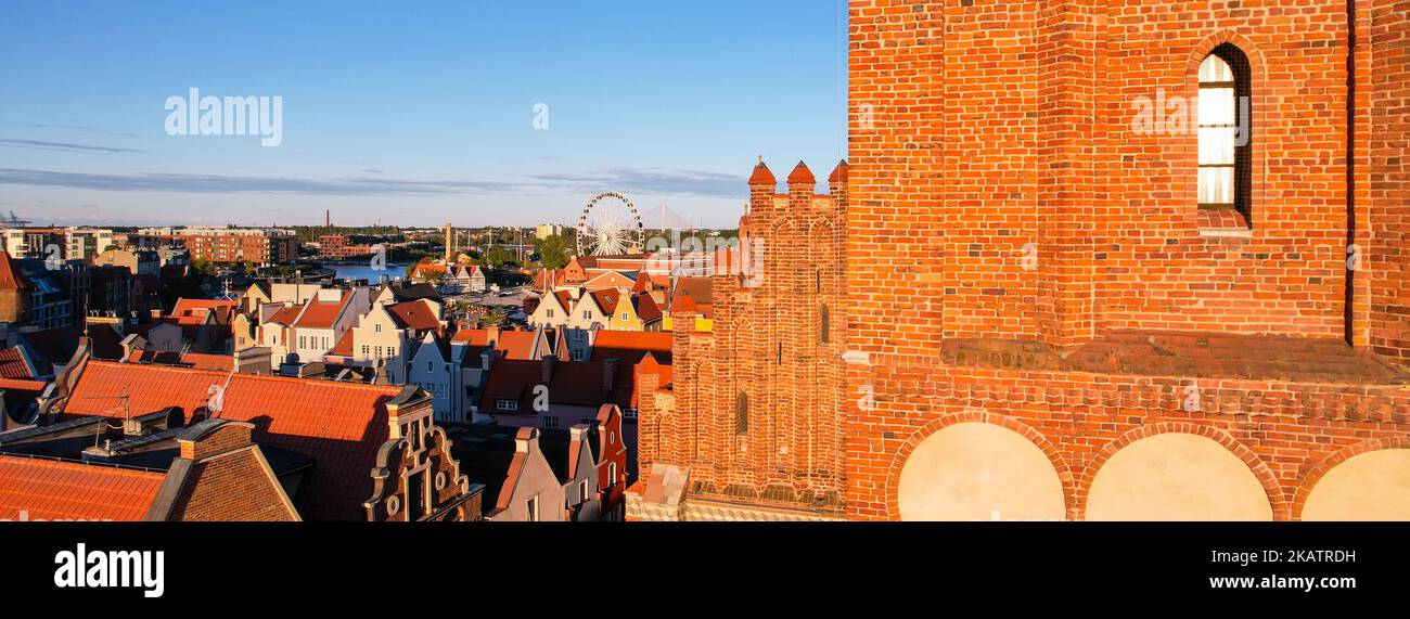 Beautiful architecture of old town in Gdansk, Poland at sunny day ...