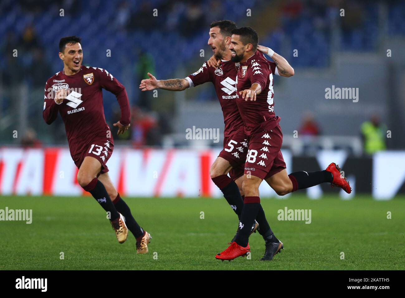 Tomas Rincon of Torino and Mirko Valdifiori of Torino celebrate after ...