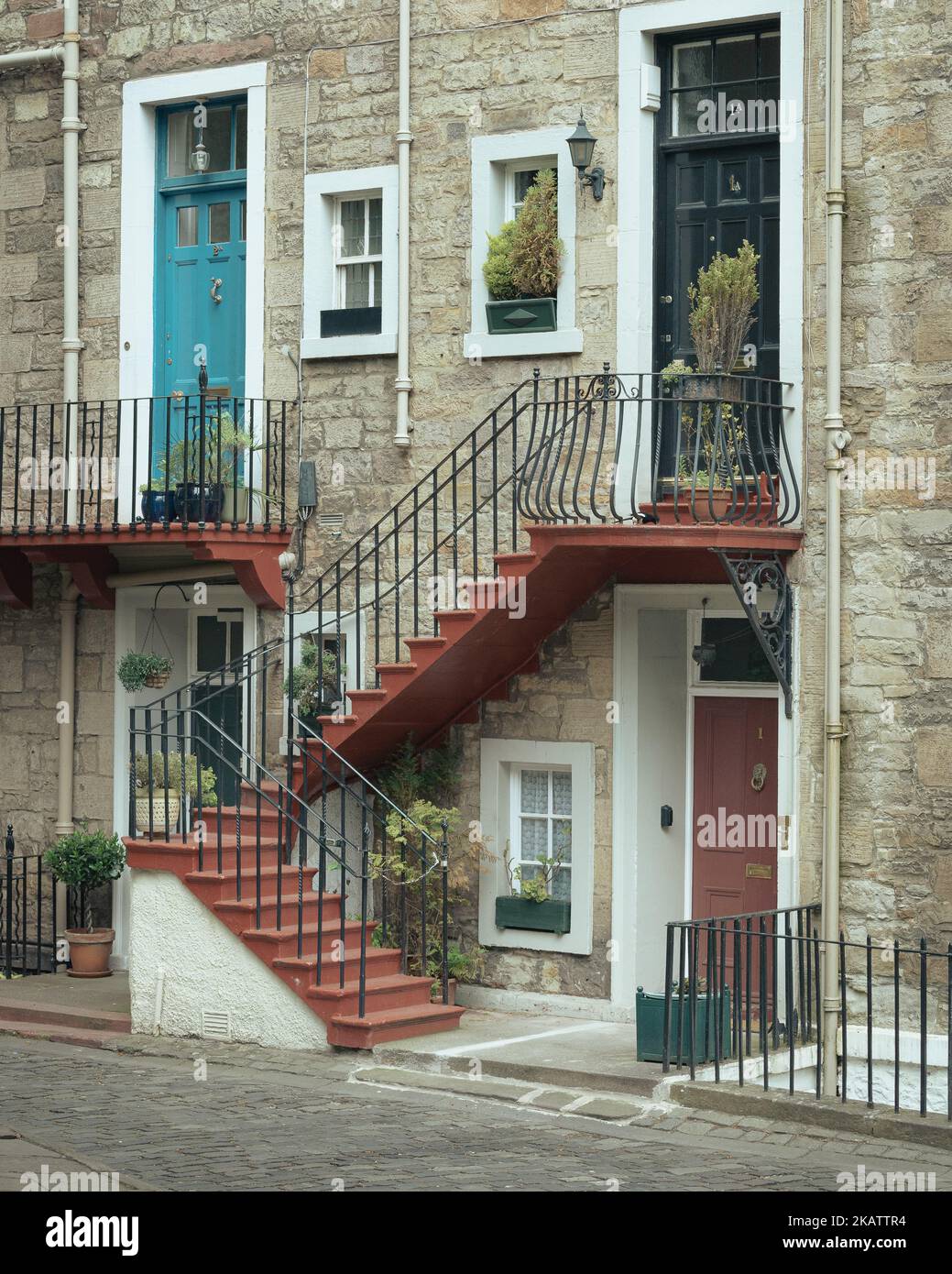 Exterior staircase to second floor hi-res stock photography and images ...
