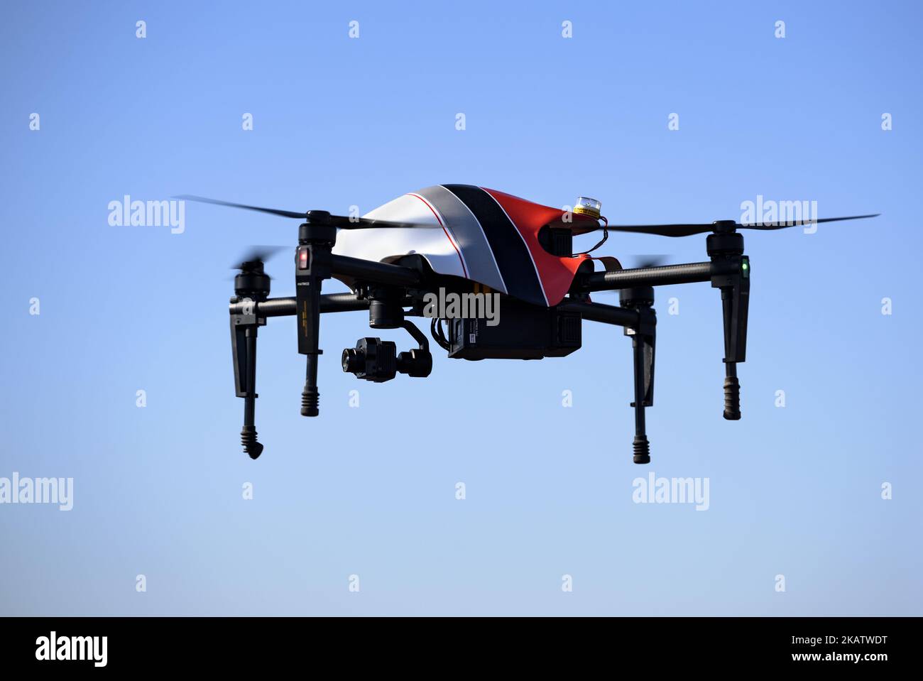 Los angeles fire drone hi-res stock photography and images - Alamy