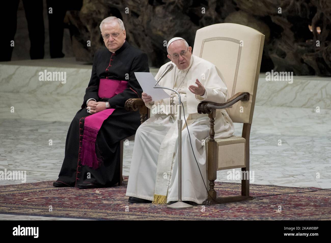 In vatican audience hall hi-res stock photography and images - Alamy