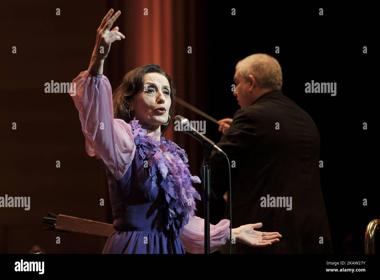 The singer Luz Casal and the Municipal Symphonic Band of Madrid offer a ...