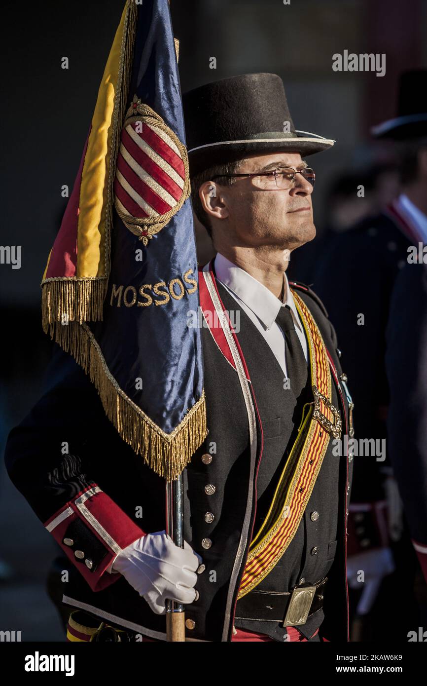 Mosso d´Esquadra, catalan police in Catalonia, keeps guard during the ...