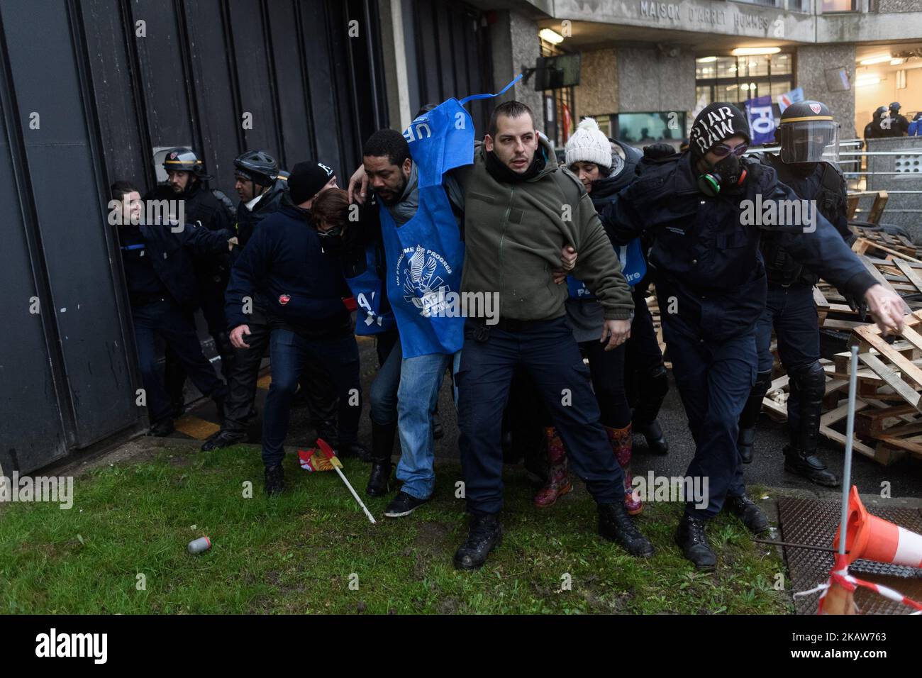 Jail workers block the gate at Fleury-Merogis prison, the largest ...