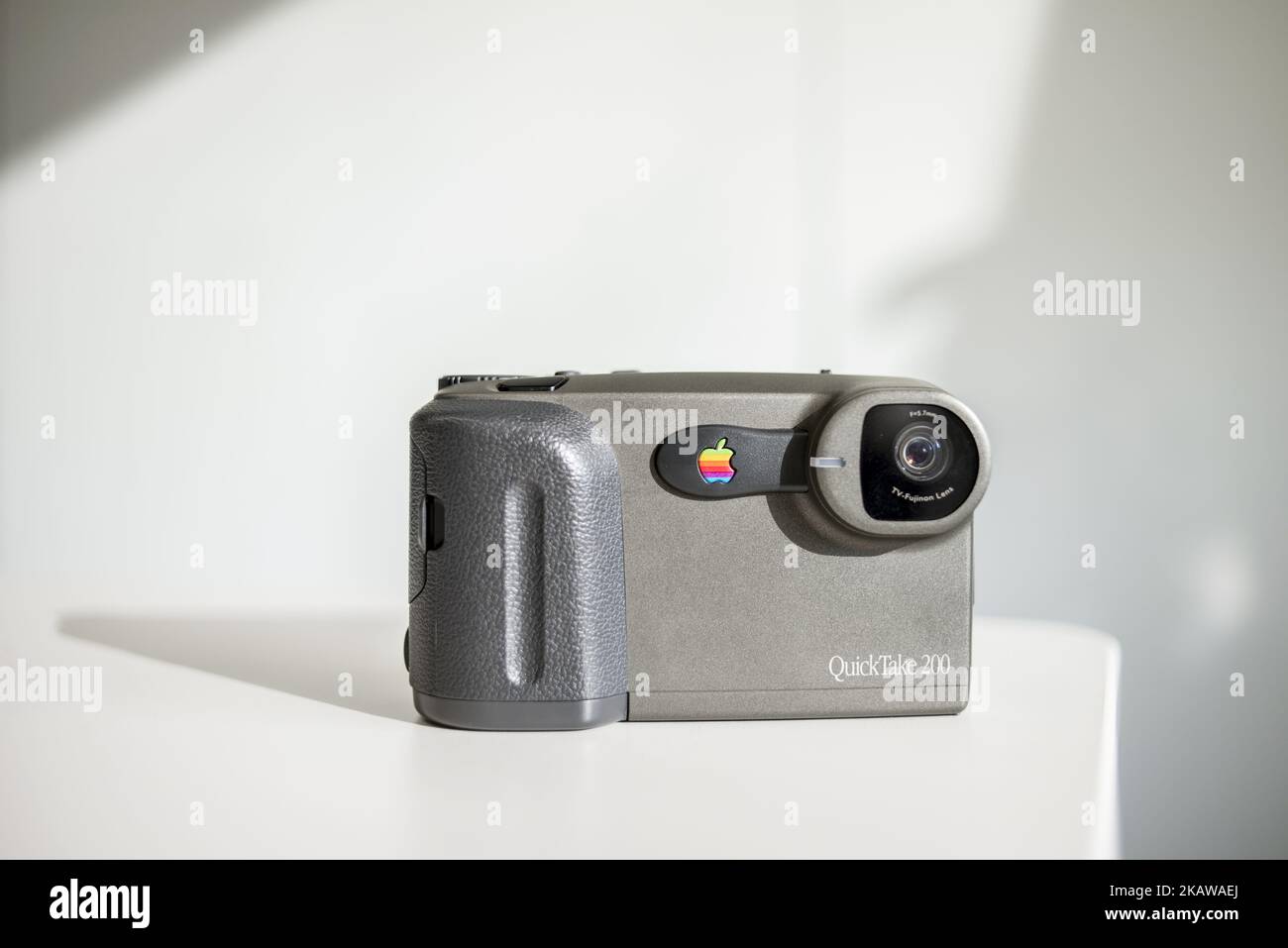 Apple QuickTake 200, release date February 1997, exhibited at MacPaw's ...