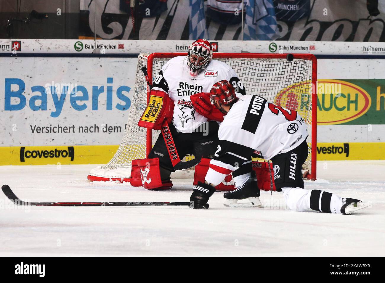 Daniar dshunussow hi-res stock photography and images - Alamy