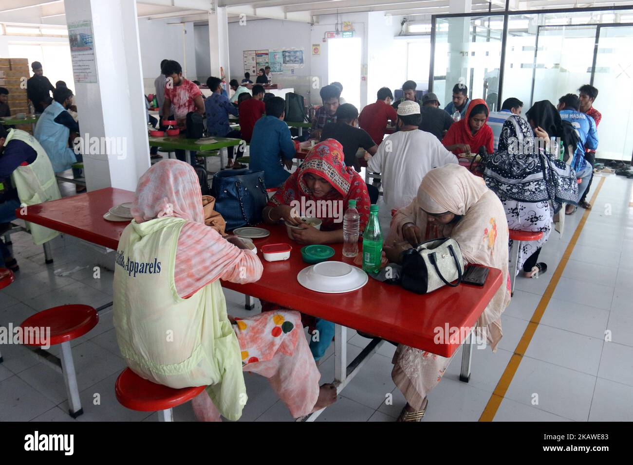 Dhaka, Bangladesh,On November 02, 2022. Bangladeshi worker works at a ...