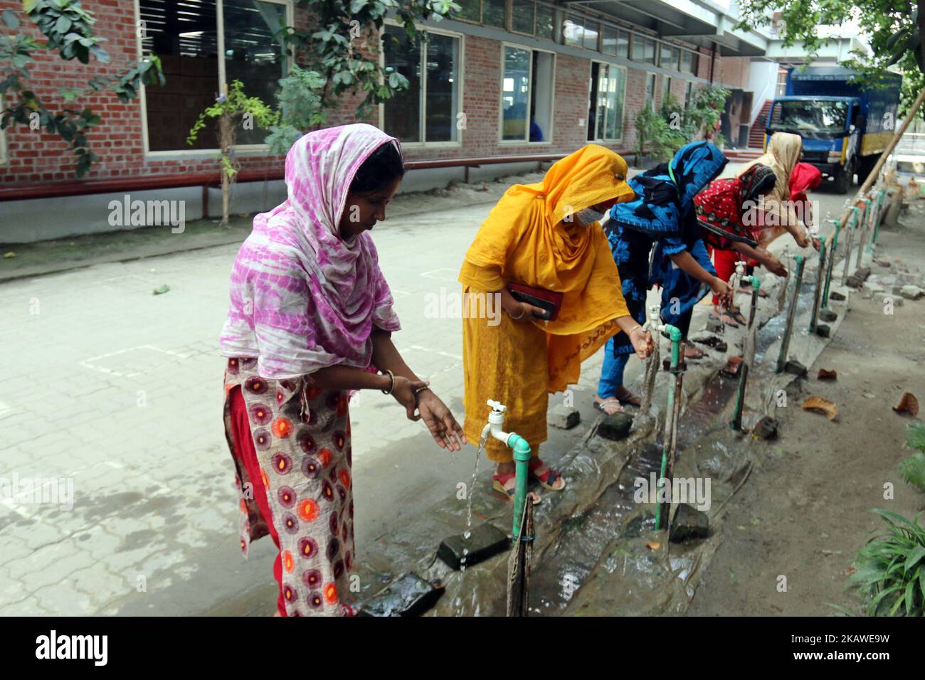 Dhaka, Bangladesh,On November 02, 2022. Bangladeshi worker works at a ...