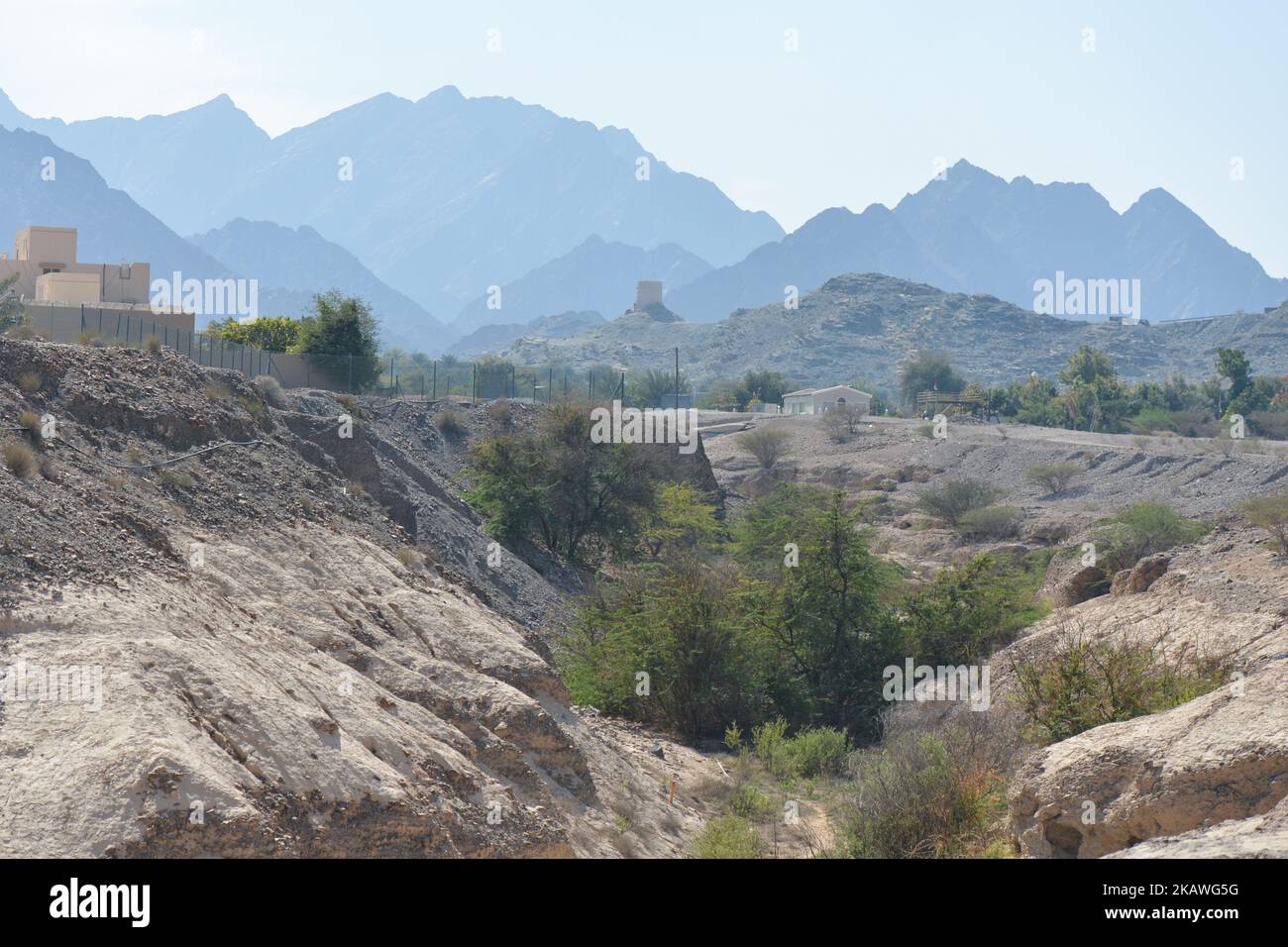 Hajar mountains from dubai hi-res stock photography and images - Alamy