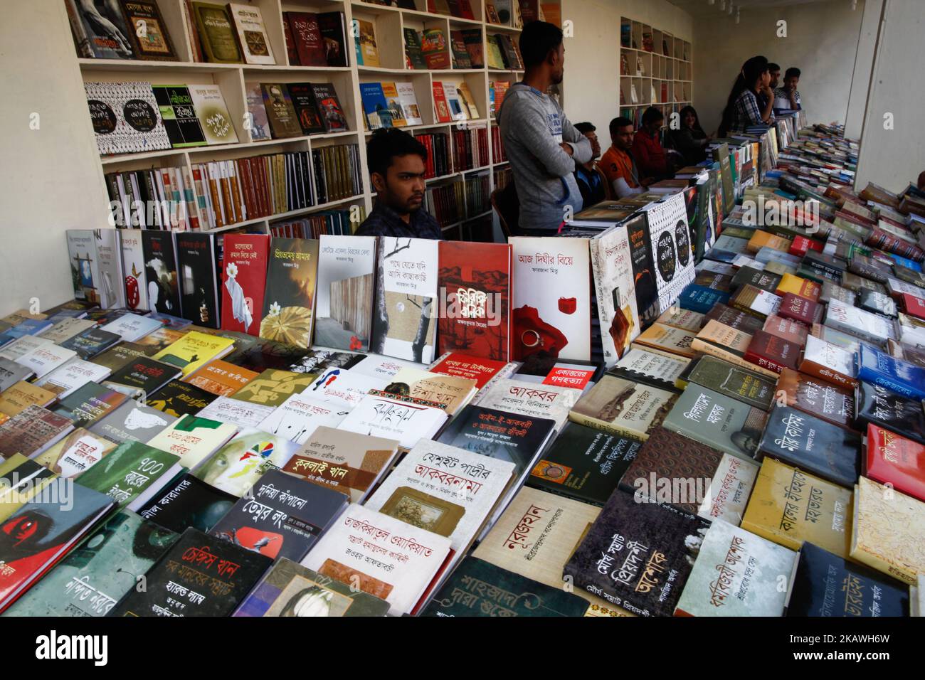 Bangladeshi book vendor hi-res stock photography and images - Alamy