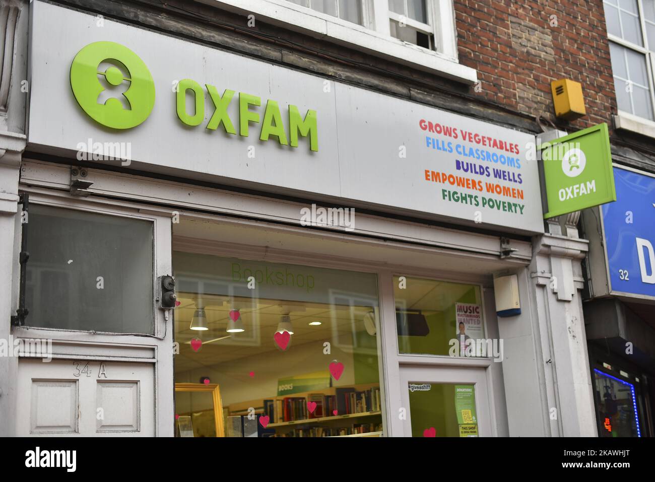 Oxfam charity workers hi-res stock photography and images - Alamy