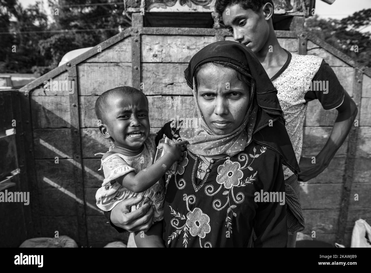 Bangladesh truck Black and White Stock Photos & Images - Alamy