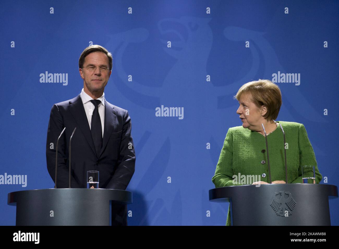 Give a mark hi-res stock photography and images - Alamy