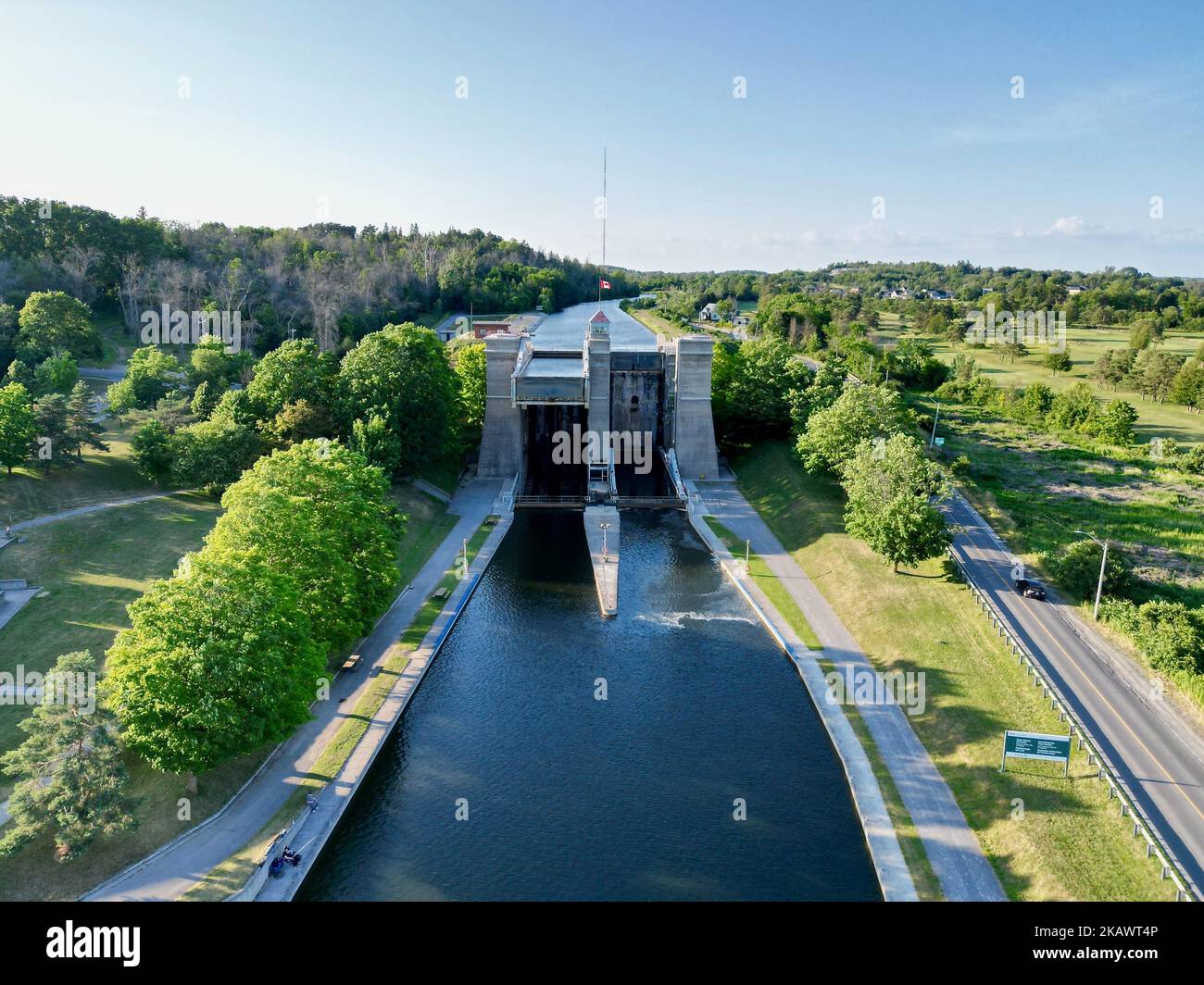 Peterborough lift lock hi-res stock photography and images - Alamy