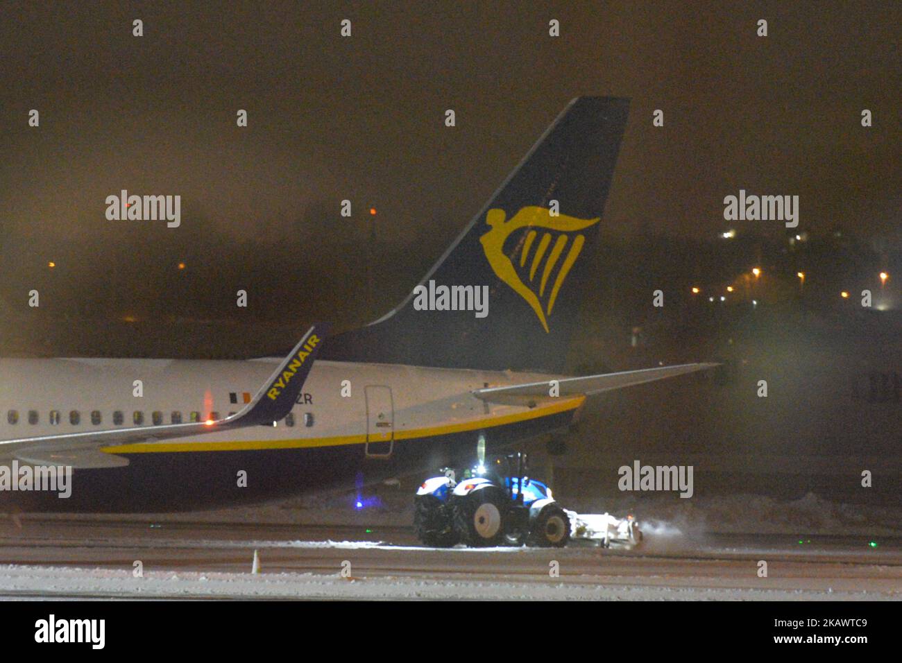 Wisespread hi-res stock photography and images - Alamy