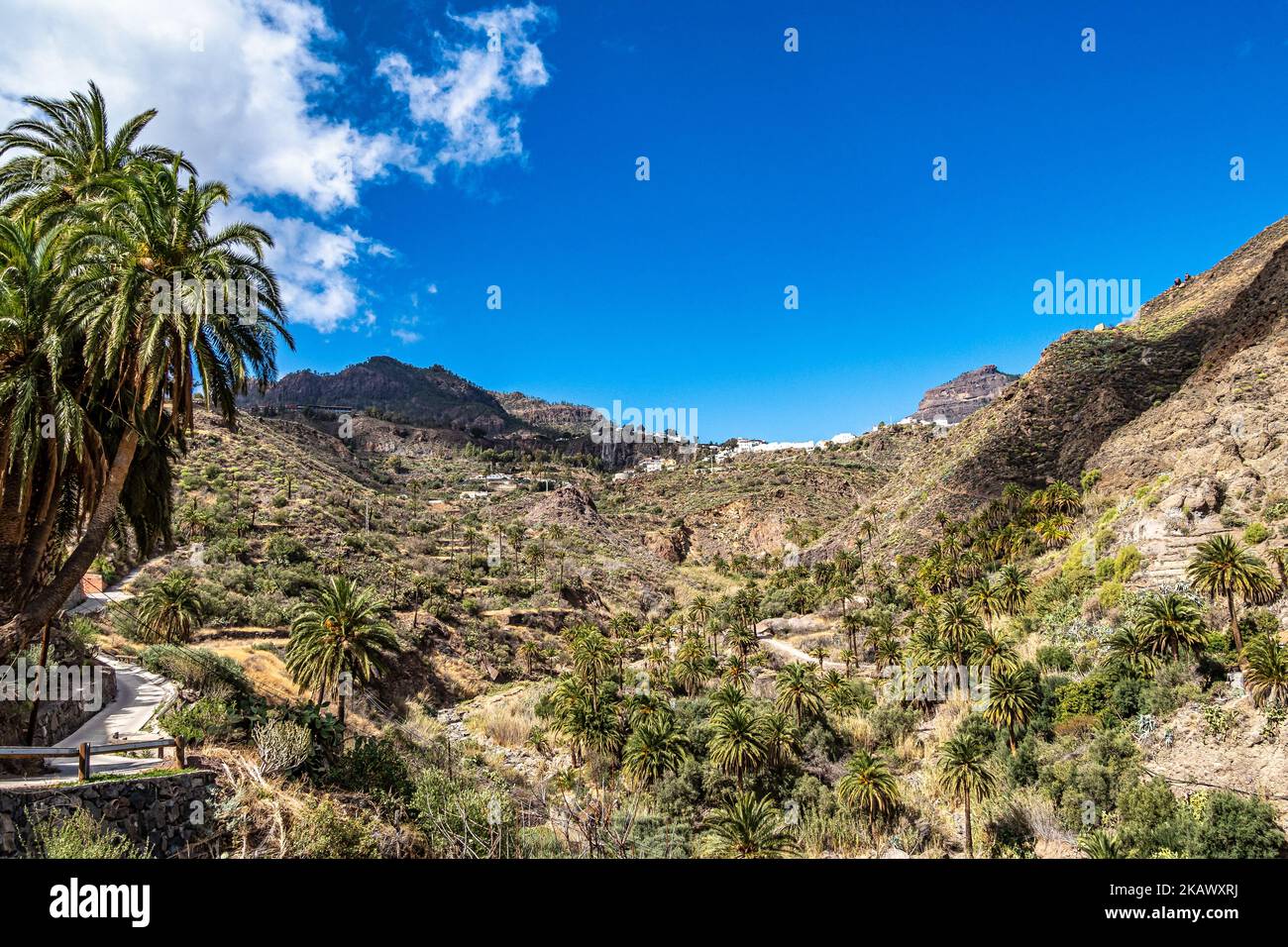 Gran Canarian mountain range near Cruz Grande and San Bartolome de Tirajana Mountains in Gran ...
