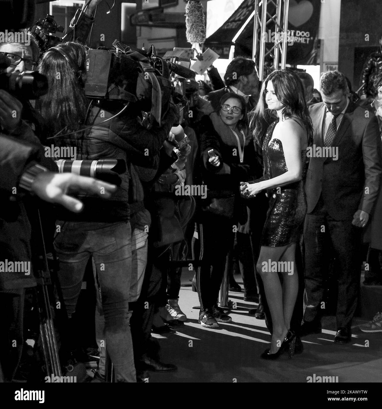 Celebrities attend premiere film Black and White Stock Photos & Images ...