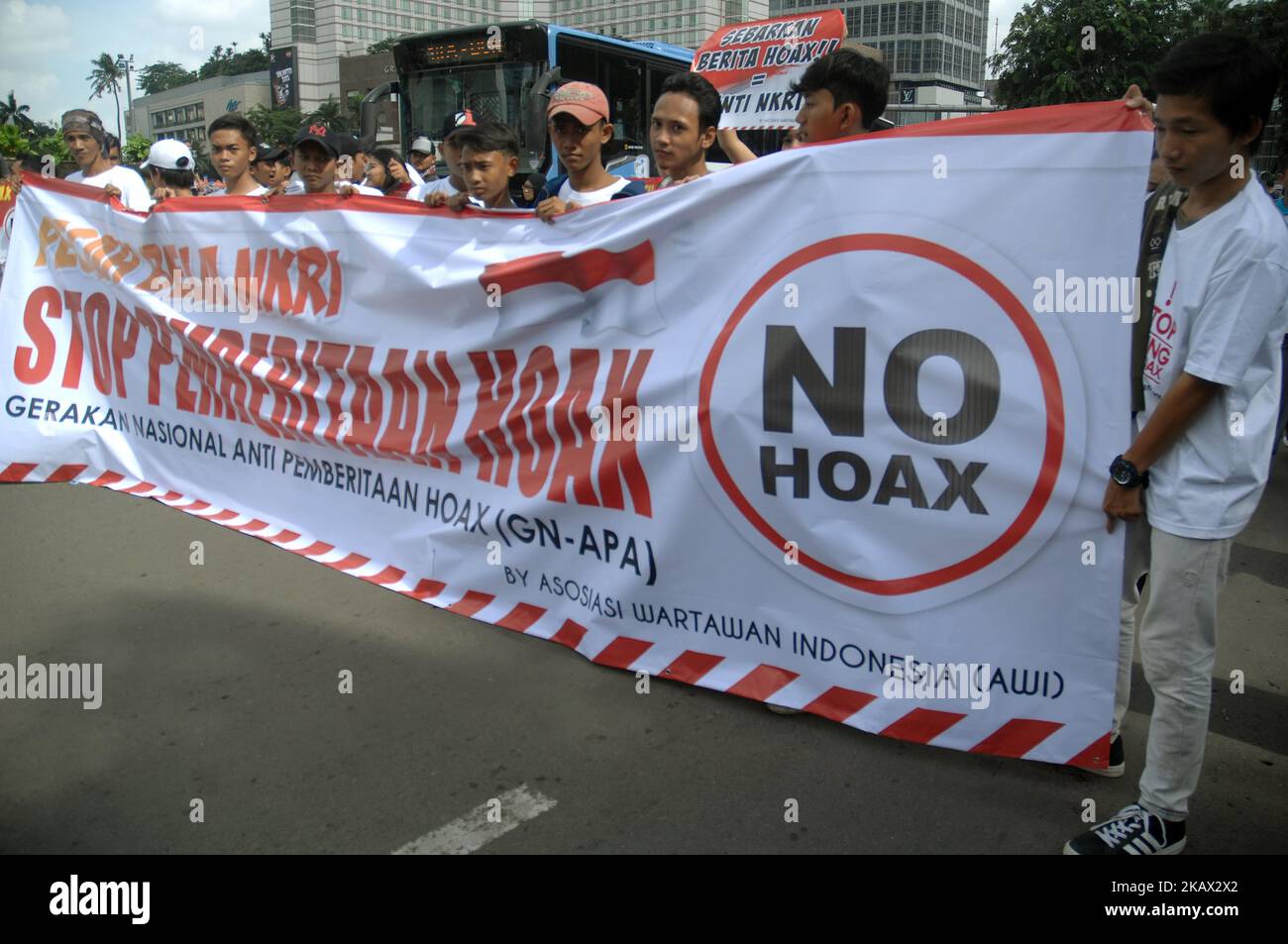 Action forms hi-res stock photography and images - Alamy