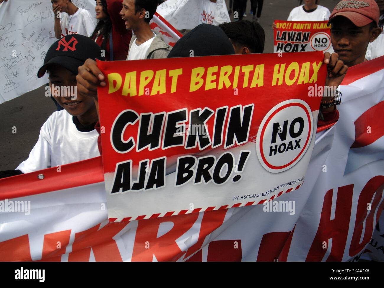 Action forms hi-res stock photography and images - Alamy