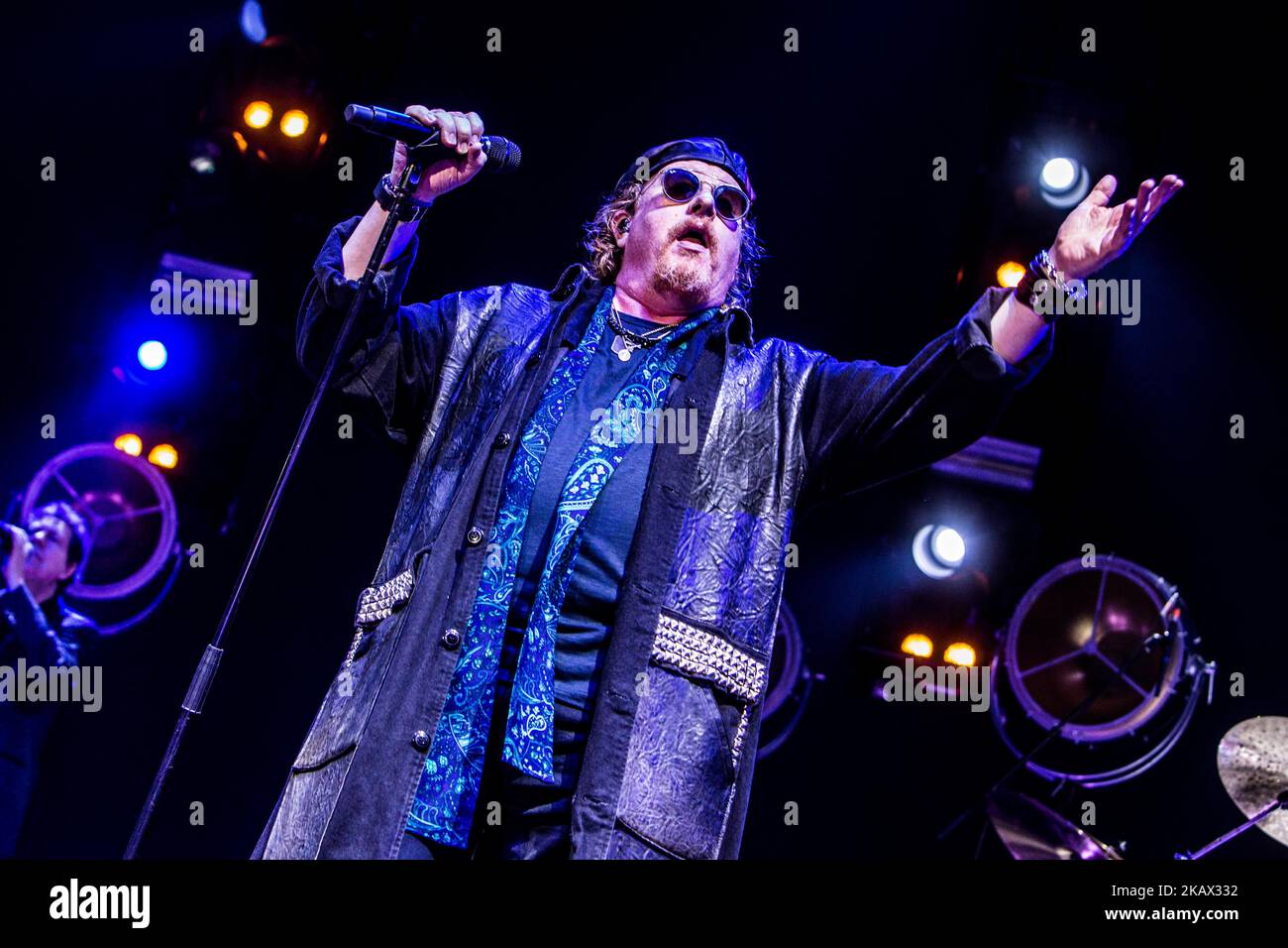 Joseph williams toto hi-res stock photography and images - Alamy