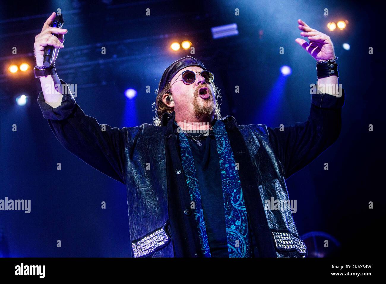 Joseph williams toto hi-res stock photography and images - Alamy