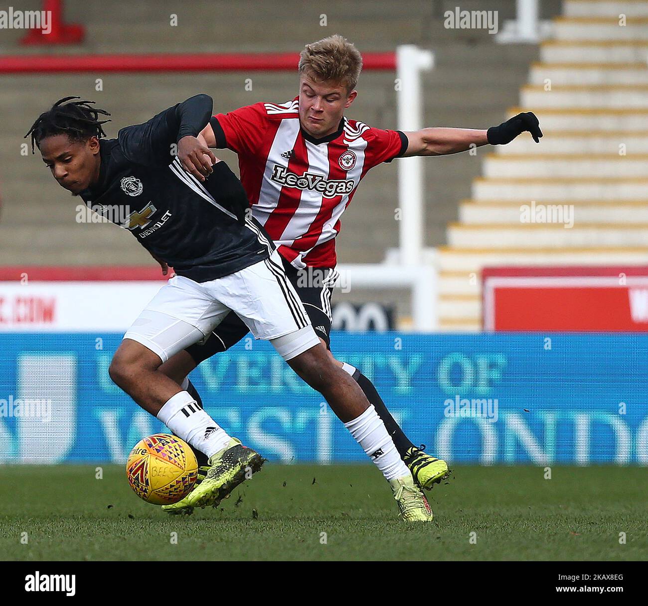 Dj buffonge hi-res stock photography and images - Alamy