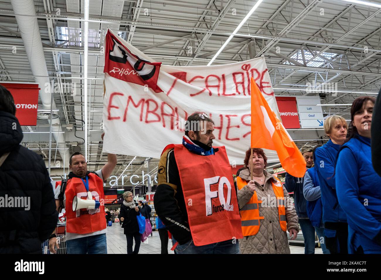 Strike and demonstration of employees at the Carrefour store in ...