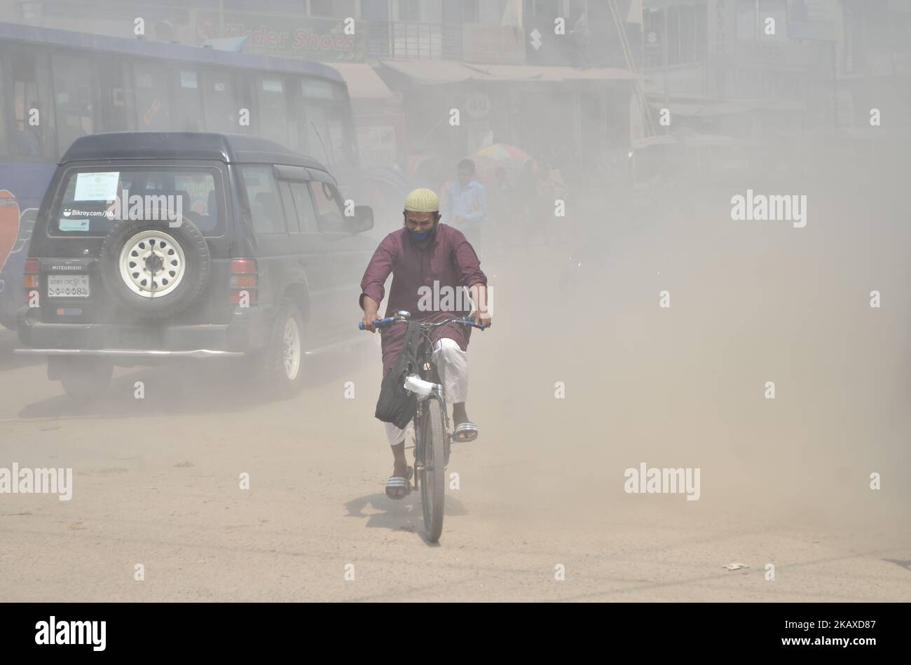 Dust pollution reaches an alarming stage in Dhaka and many deaths as ...