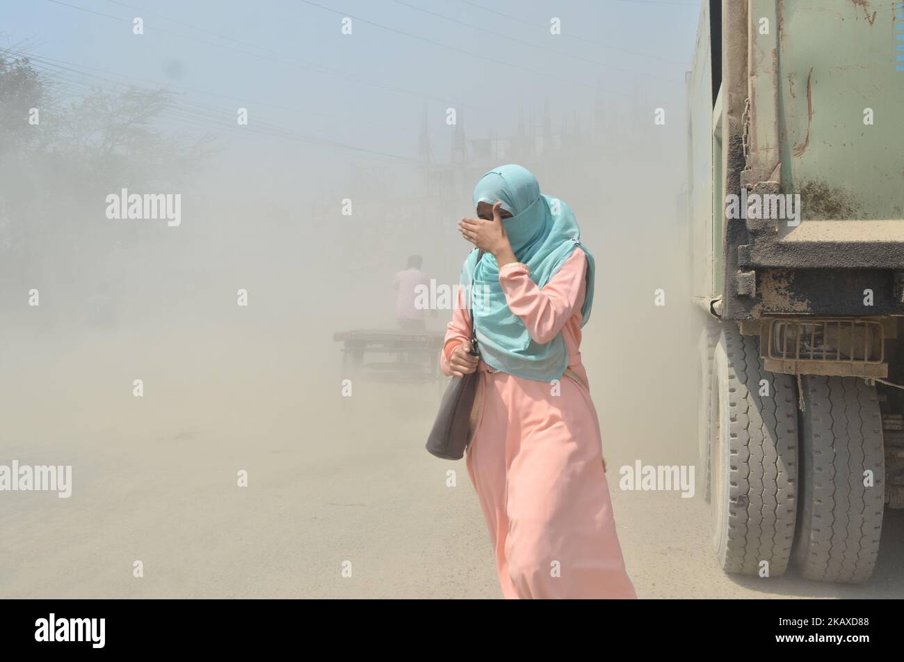 Dust pollution reaches an alarming stage in Dhaka and many deaths as ...