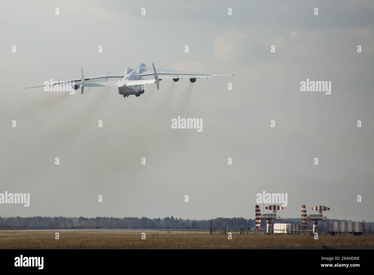 World’s largest aircraft, the Antonov An-225 Mriya cargo aeroplane ...