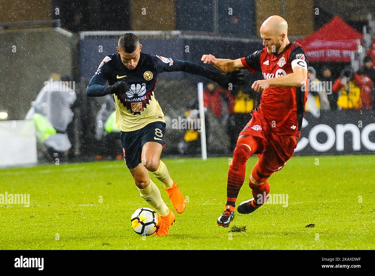 Toronto football club fans hi-res stock photography and images - Alamy