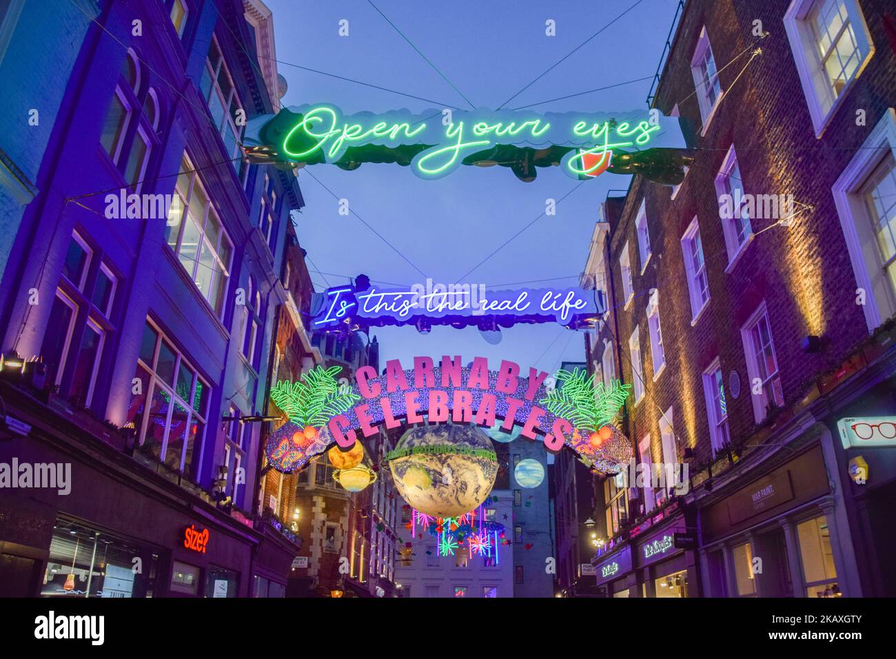 London, UK. 3rd November 2022. Christmas decorations have been unveiled ...