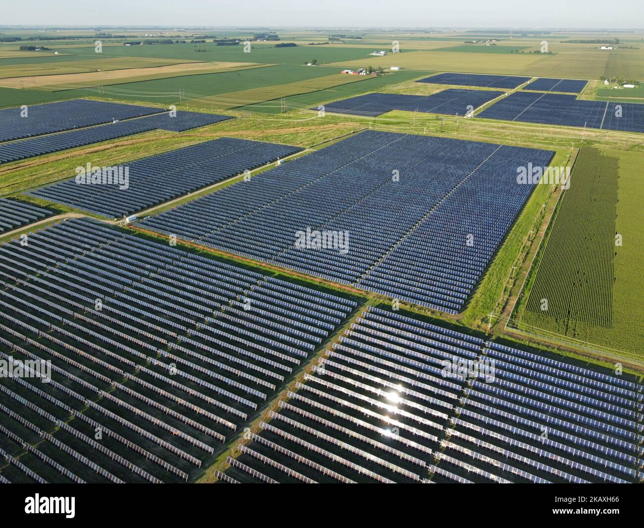 Wide solar power farm landscape hi-res stock photography and images - Alamy