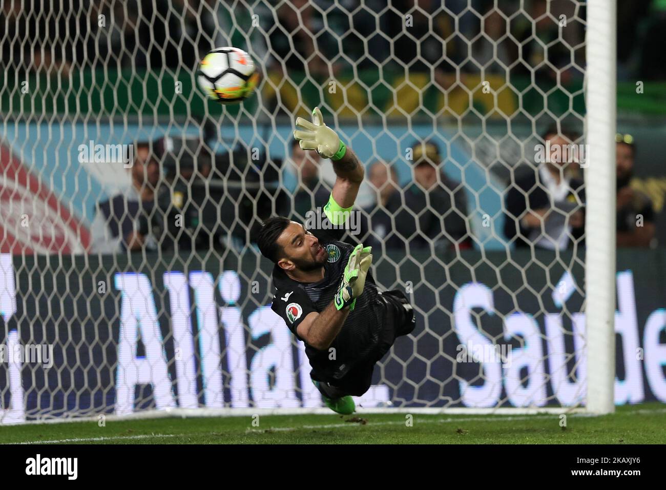 Sporting's goalkeeper Rui Patricio from Portugal in action during the ...