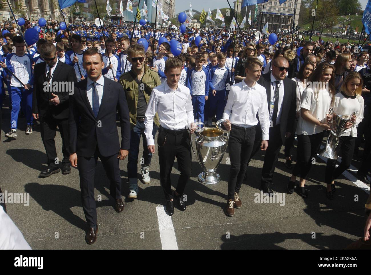 Hand over take over ceremony hi-res stock photography and images - Alamy