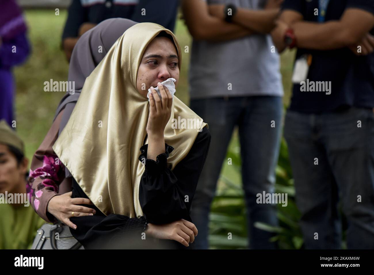 Universiti Kuala Lumpur British Malaysian Institute students cry ...