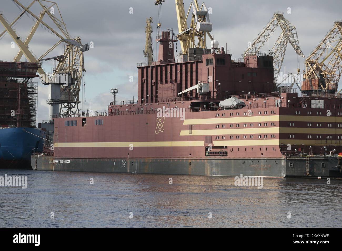 'Academician Lomonosov' - floating nuclear power plant with two nuclear ...