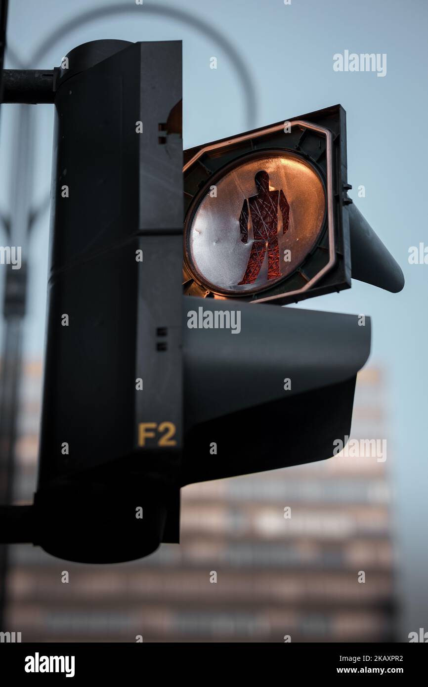 Red man traffic light hi-res stock photography and images - Alamy