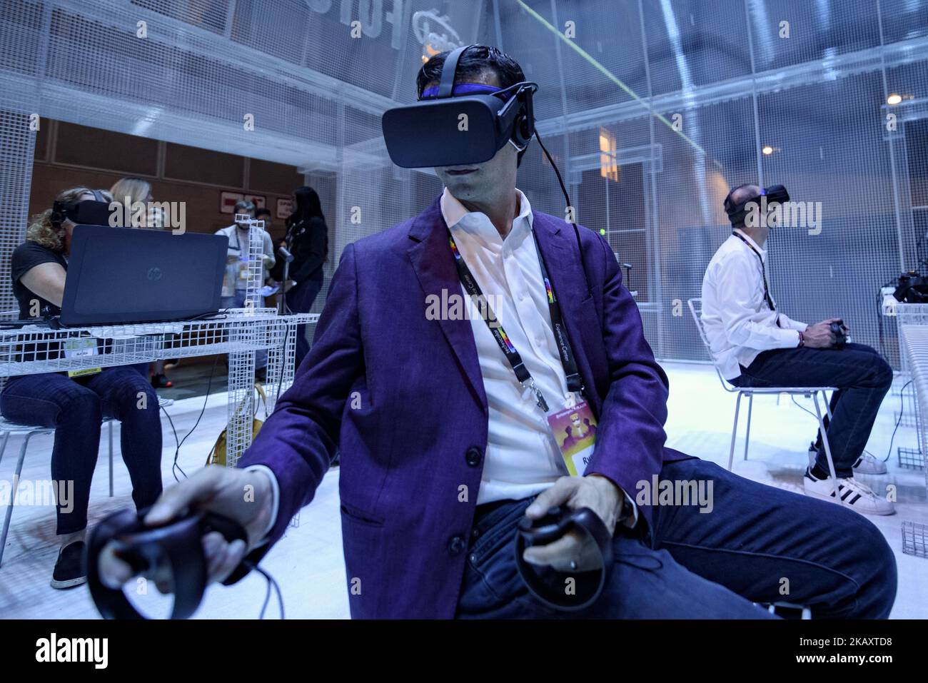 People experience Intel's virtual realty game at VRLA, Virtual Reality ...