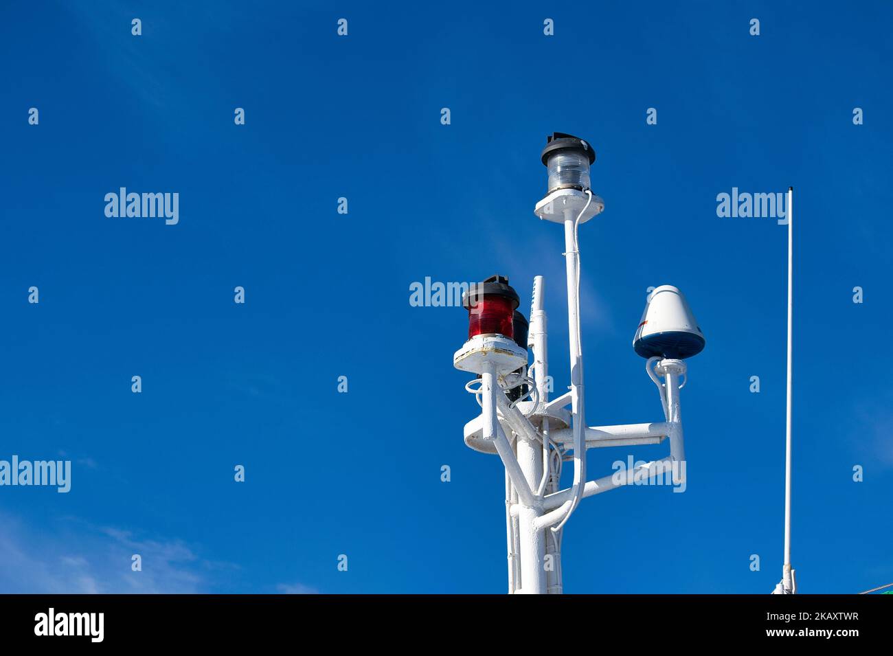 Navigation lights on ship hi-res stock photography and images - Alamy