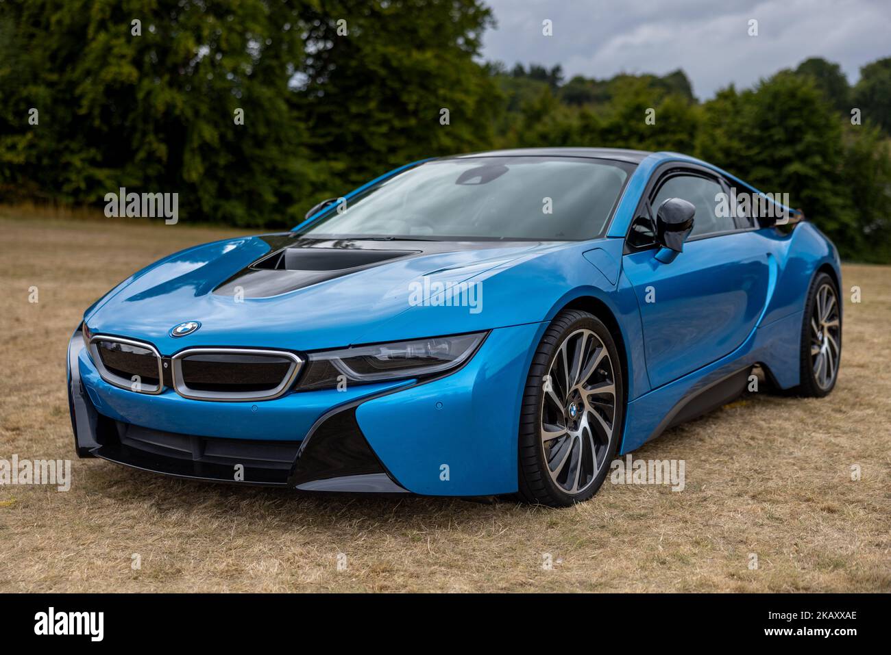 BMW i8, on display at the Salon Privé Classic & Supercar motor show ...