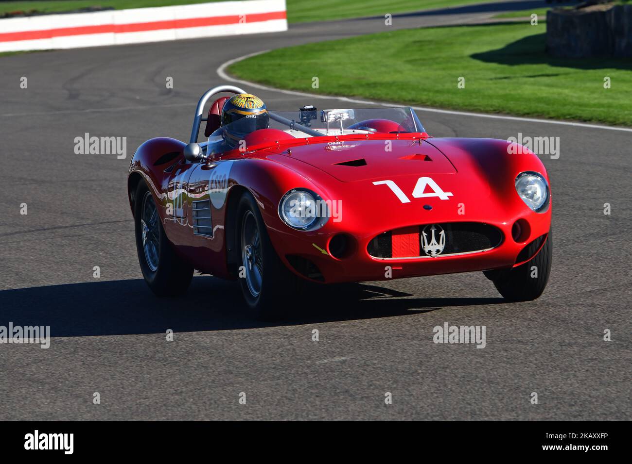 Olivier Hart, Maserati 300S, Sussex Trophy, 25 minutes of racing with a ...