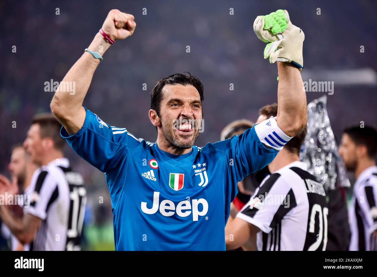 Gianluigi buffon trophy hi-res stock photography and images - Alamy