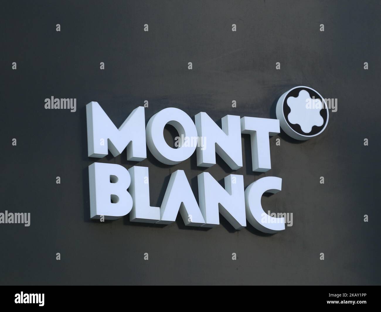 German Manufacturer Of Writing Instruments Logo