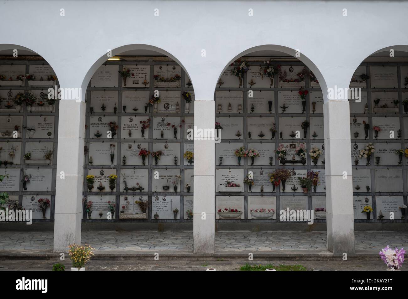 Mausoleum doors at a cemetery in Florence, Italy Stock Photo - Alamy
