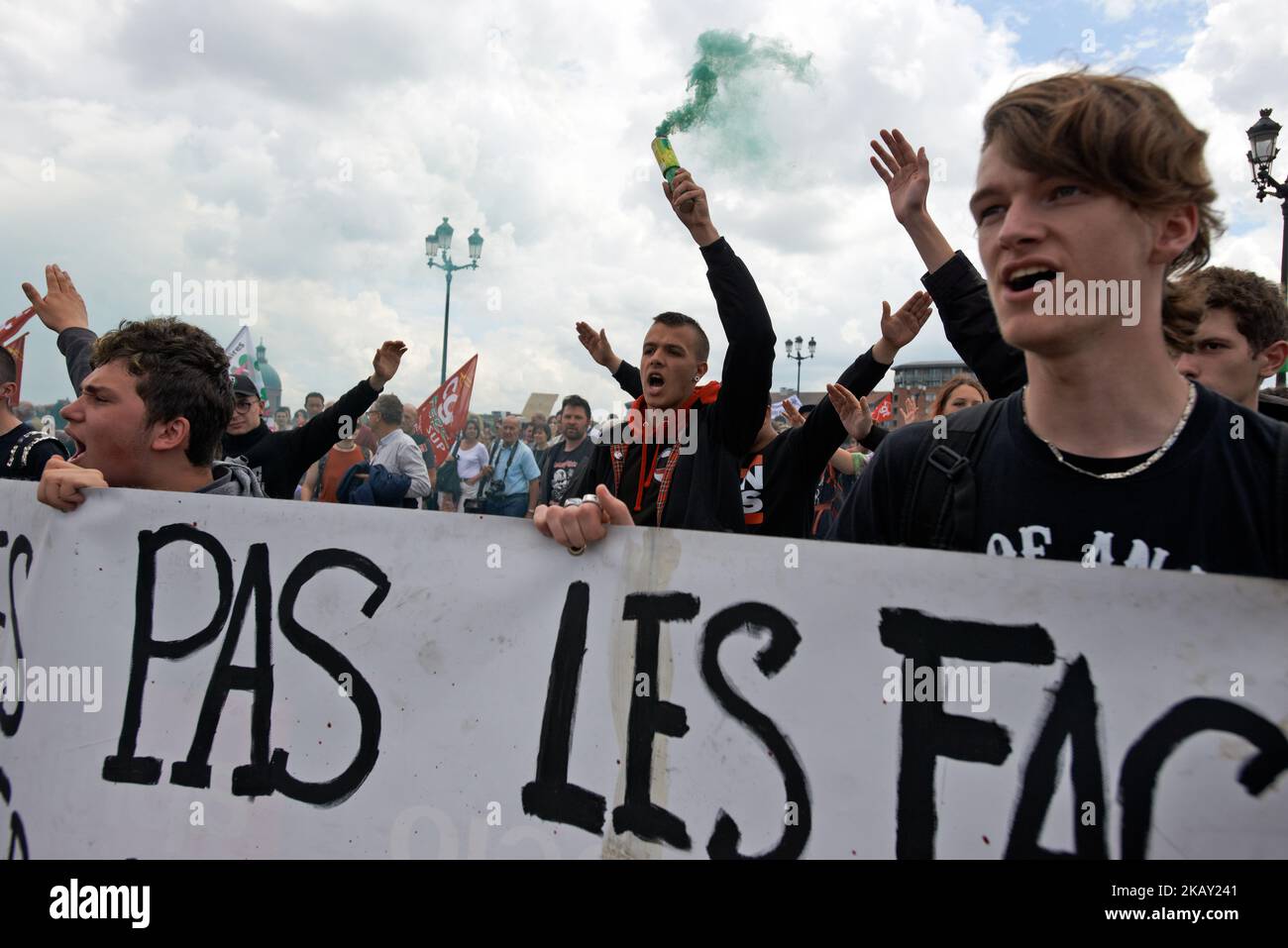 Students shout slogans against Macron's policies. More than 10.000 ...
