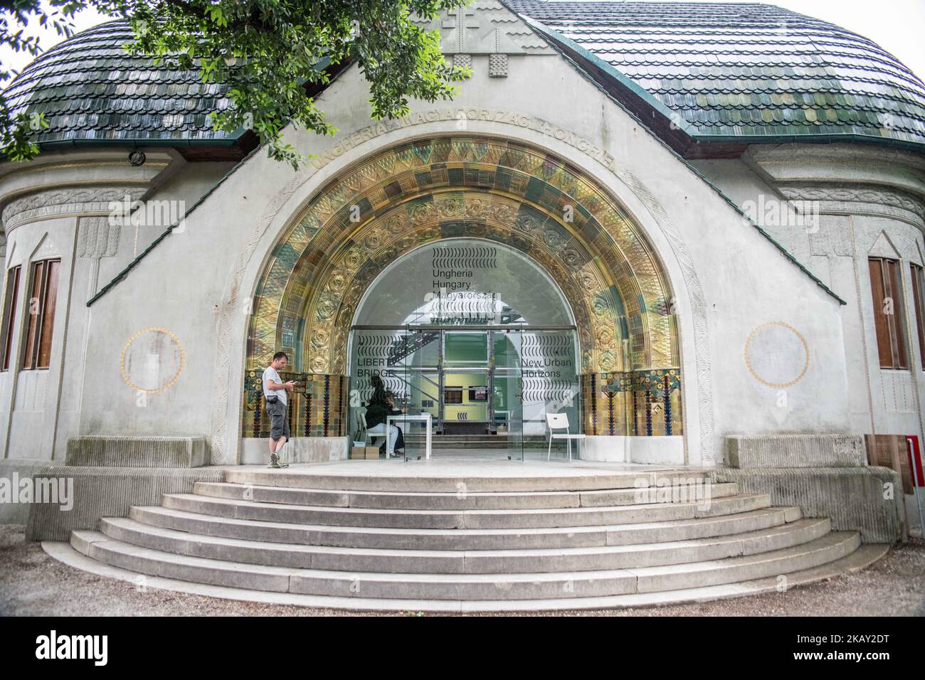 Venice liberty bridge hi-res stock photography and images - Alamy